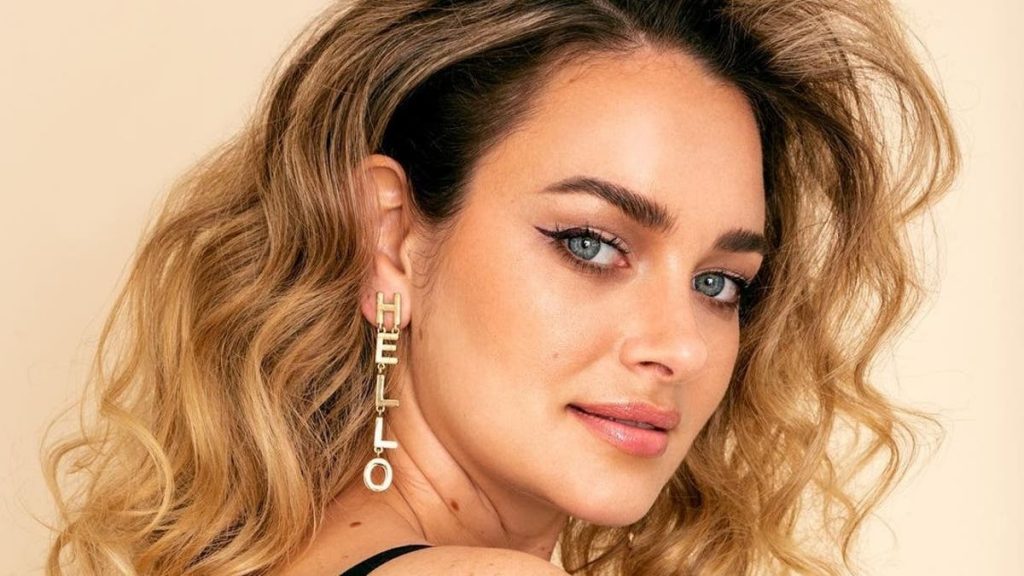 Daniela Nicolás, candidata chilena a Miss Universo, deslumbra ...