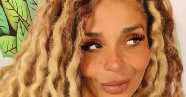 Con rastas: Así es el nuevo look de Katherine Orellana — Pudahuel