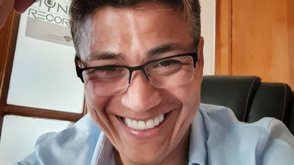 Américo abrió su corazón y cantó sus canciones junto a Leo Castillo ...