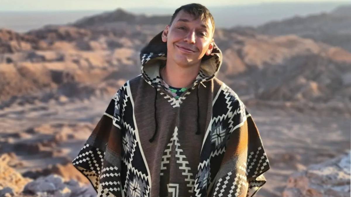 Rodrigo "Gallina" dedicó romántico mensaje a su pareja en su ...