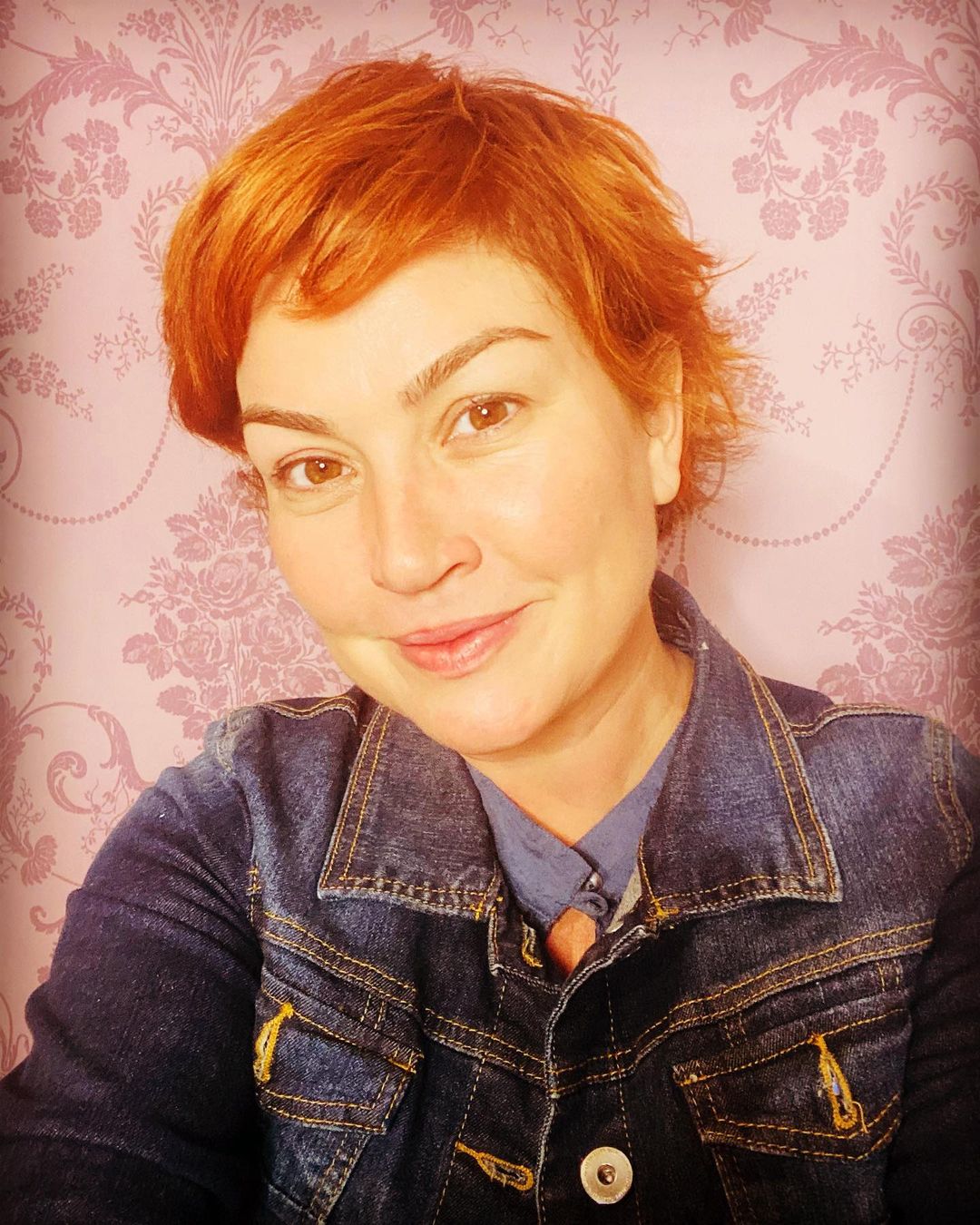 Javiera Contador sorprendió con radical corte de pelo y bello ...