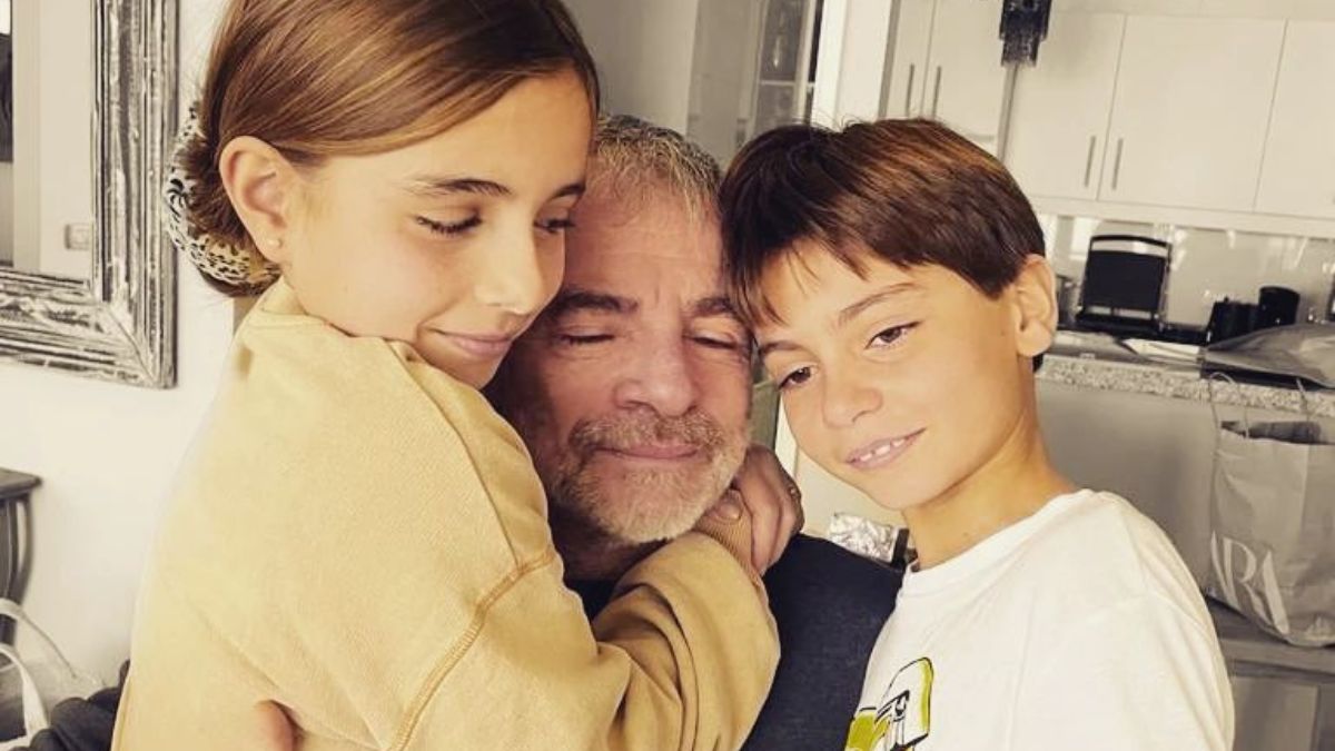 Álvaro Rudolphy enterneció al hablar de sus hijos y sus 14 años de matrimonio — Pudahuel