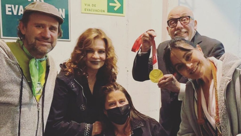 Actriz dedica emotivo mensaje a Gabriel Prieto tras delicado estado de ...