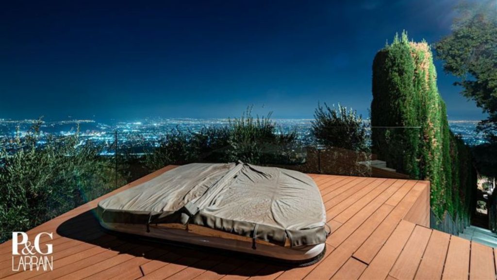 Conoce la lujosa mansión que donó Leonardo Farkas: siete baños y sala ...