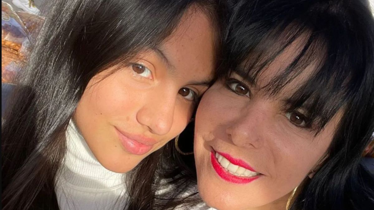 Anita Alvarado cautivó tras mostrar importante logro de su hija: «Eres una mujer de tomo y lomo ...