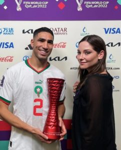 "De otro planeta": Kel Calderón sorprende con sus fotos desde Qatar ...