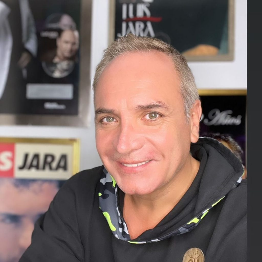 «Radiante»: Lucho Jara revolucionó a sus seguidores con su radical cambio de look — Pudahuel