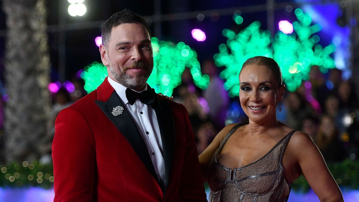 Con gran ovación: José Antonio Neme y Karen Doggenweiler se lucieron en ...