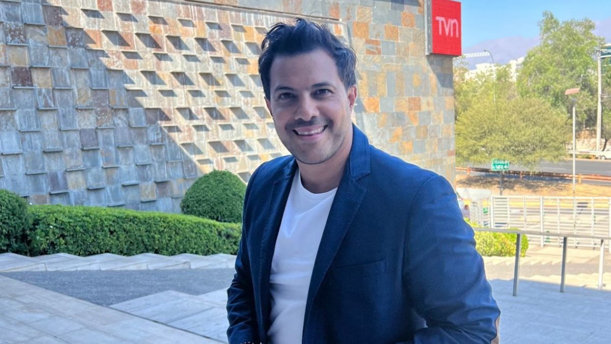 Simón Oliveros llega a TVN: ¿Cuál será su nuevo programa y cuándo ...