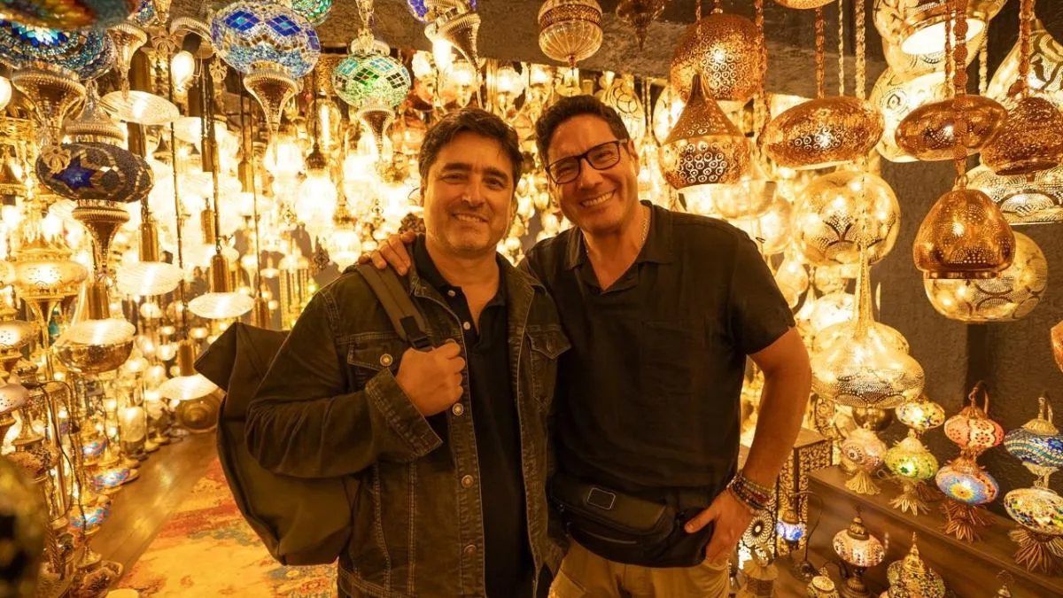 @roxy.eva porno evas photos are retouched, she looks a bit