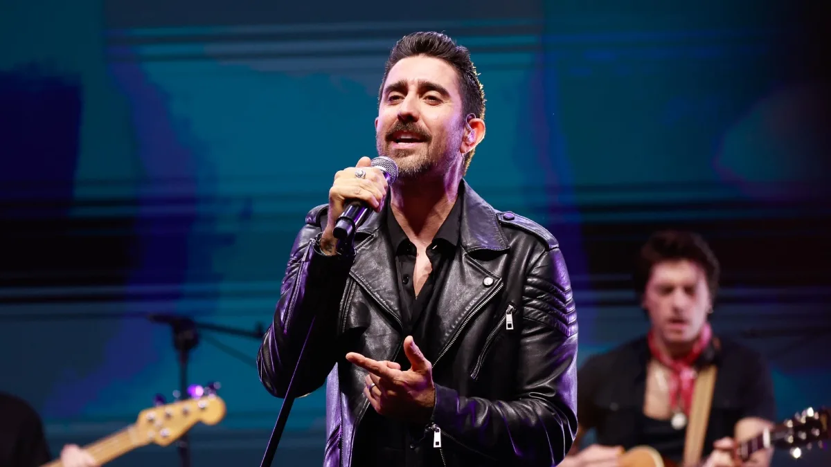 Alex Ubago gira por Chile 2026: ¡Ya comenzó la venta de entradas para el “¿Qué pides tú? 25 ...